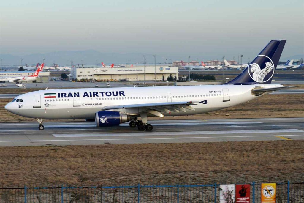 Turkish Airlines Among Carriers Halting Flights to Iran, Leaving ...