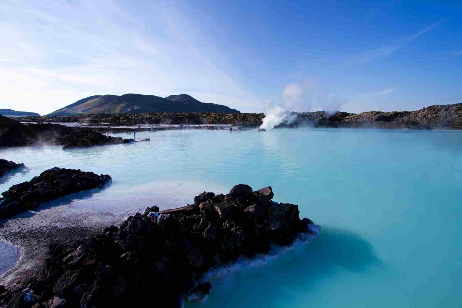 Iceland Eruption Prompts Evacuations Near Blue Lagoon as Lava Fissure ...