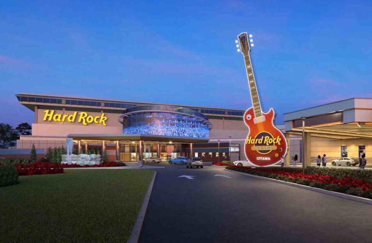 Hard Rock Opens in Ottawa