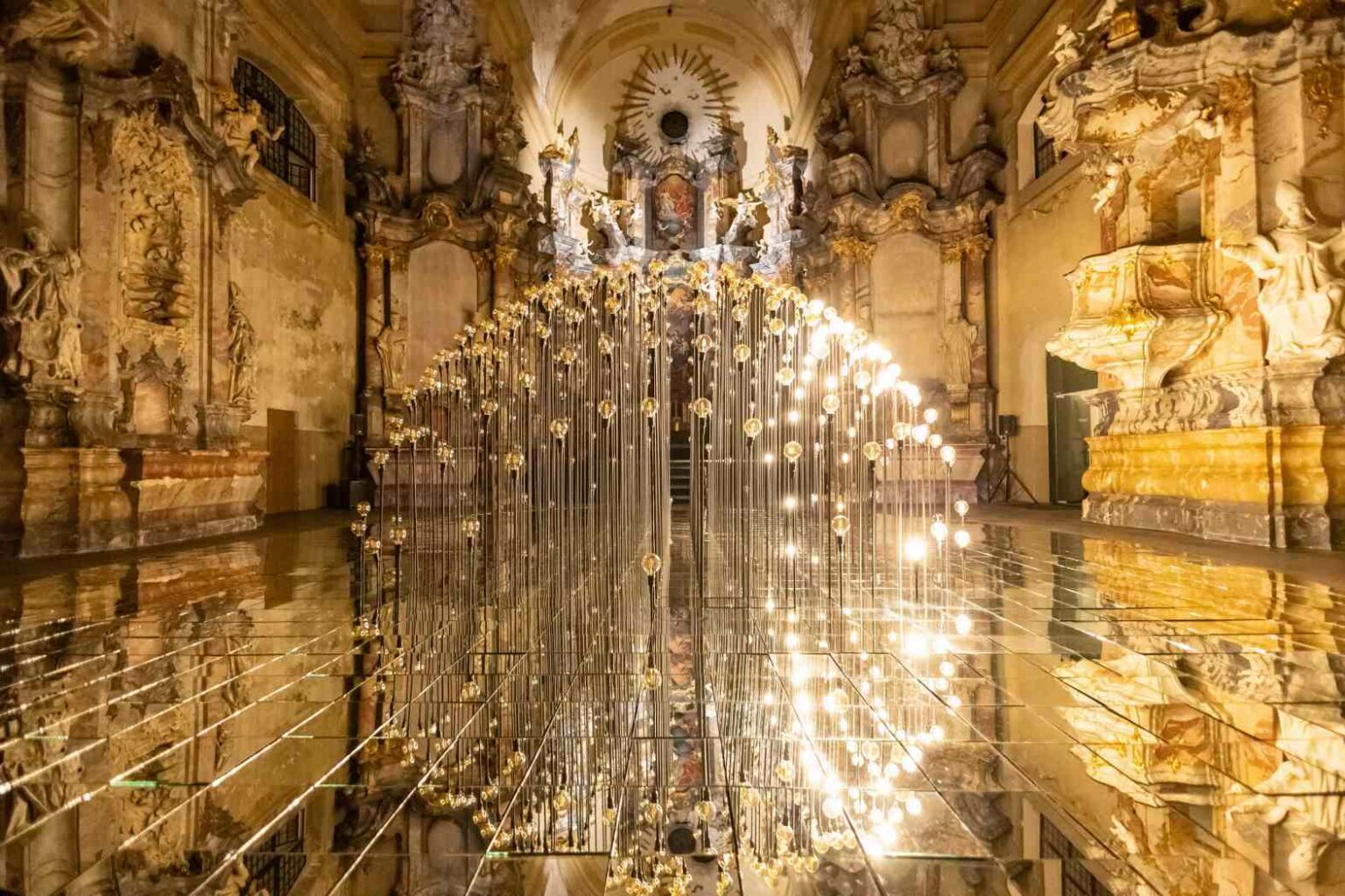 Vilnius Light Festival 2026 Puts “Noctourism” in Spotlight for City’s ...